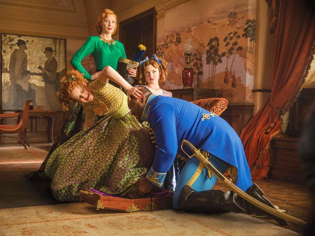 Paint and Style: Cinderellas house...