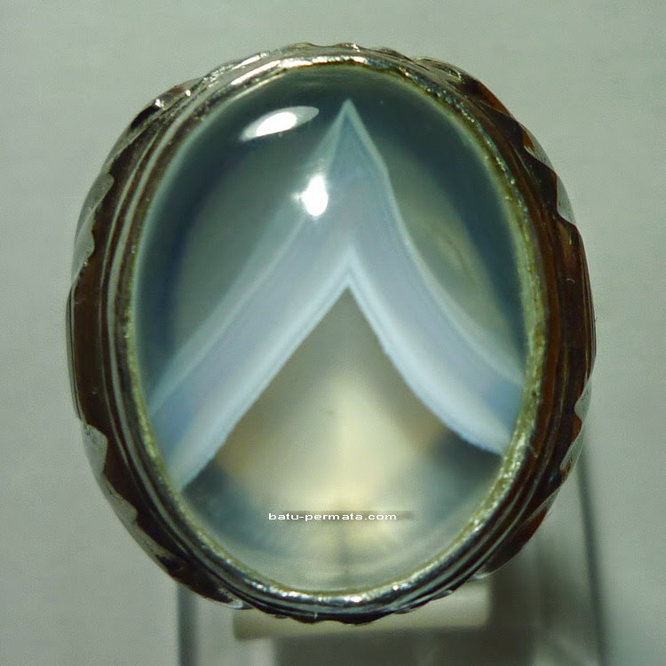 Batu Permatan: batu akik cempaka putih