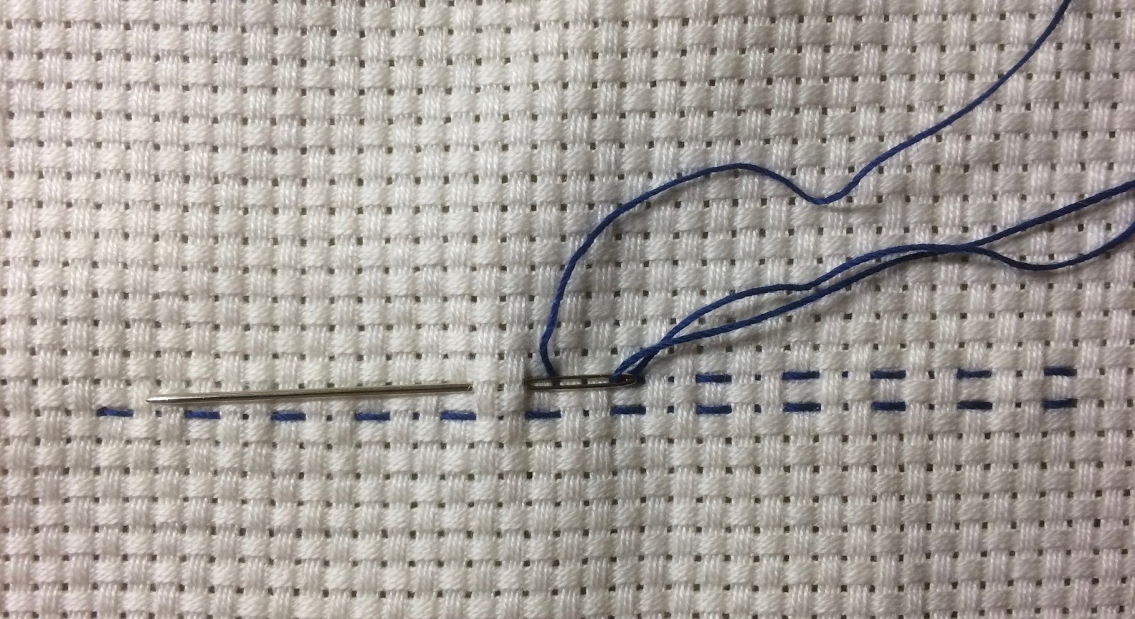 Queenie's Needlework: Sunday Stitch School - Lesson 9: Interlaced ...