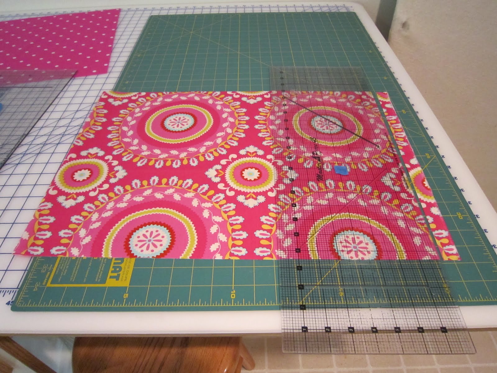 Modern Quilt Relish: The Winner is...and Dinner Plates Free Modern ...