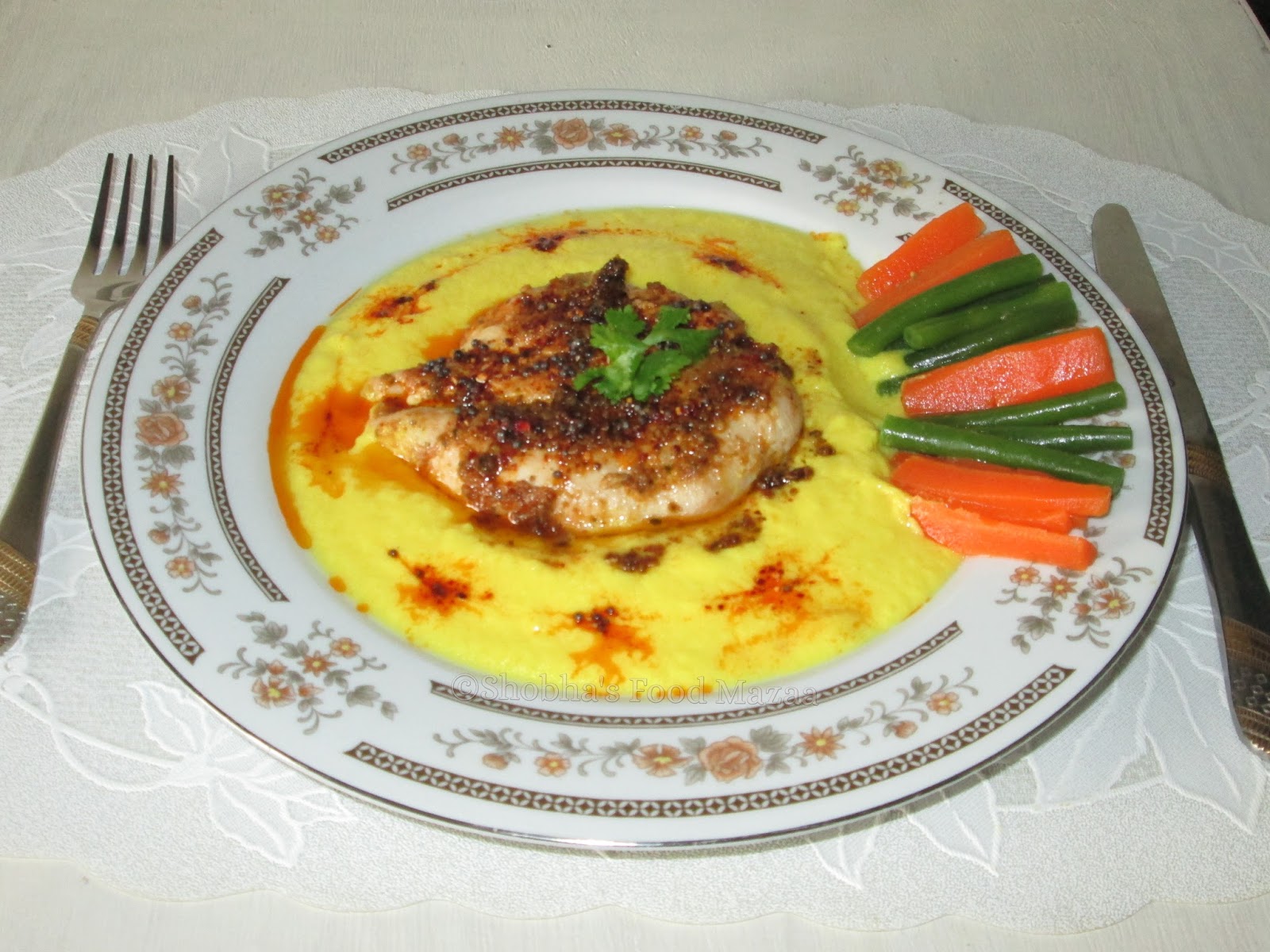 Shobha's Food Mazaa: PAN FRIED PODI CHICKEN SERVED WITH YOGURT SAUCE.