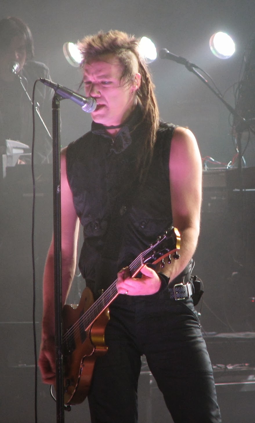 NOTICIAS Y EFEMERIDES MUSICALES Y DEL CINE: HACE 44 AÑOS, NACE ROBIN ...