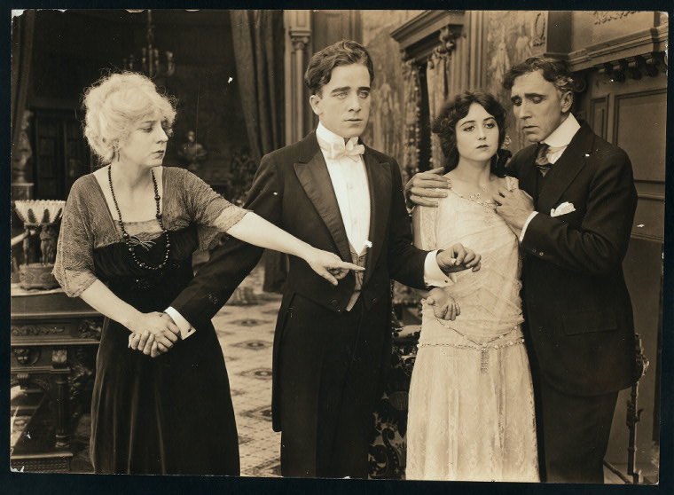 40 Rare and Fascinating Early Film Stills From 1910s Silent Movies ...