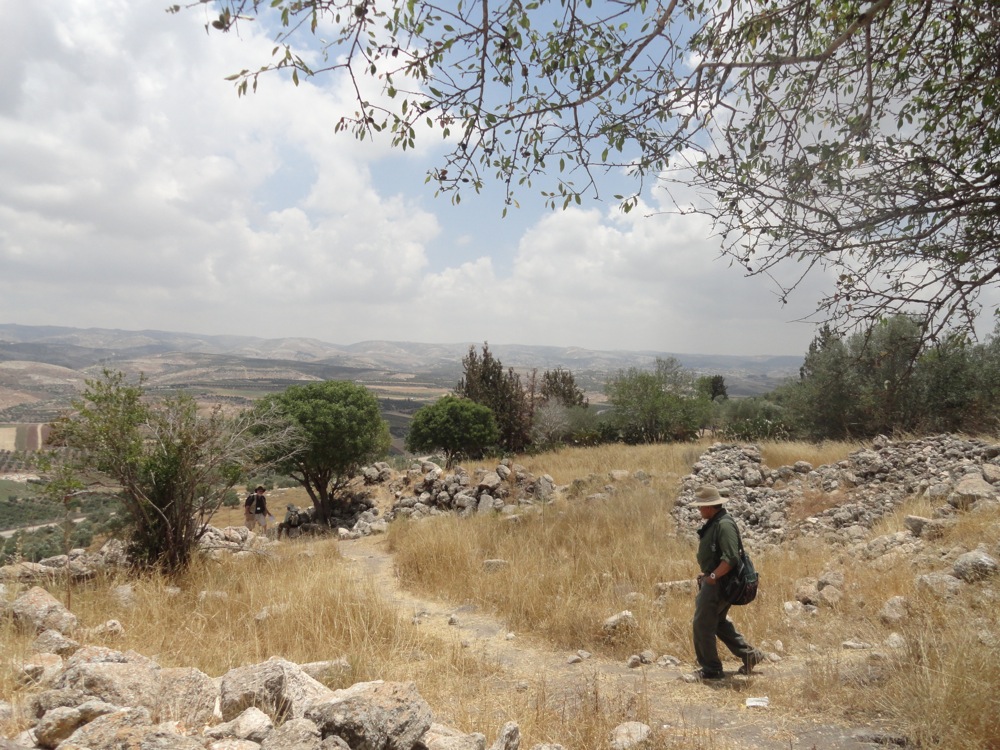 The Journey Of An Israelite Family In Exile: The Elah Valley and Cave ...