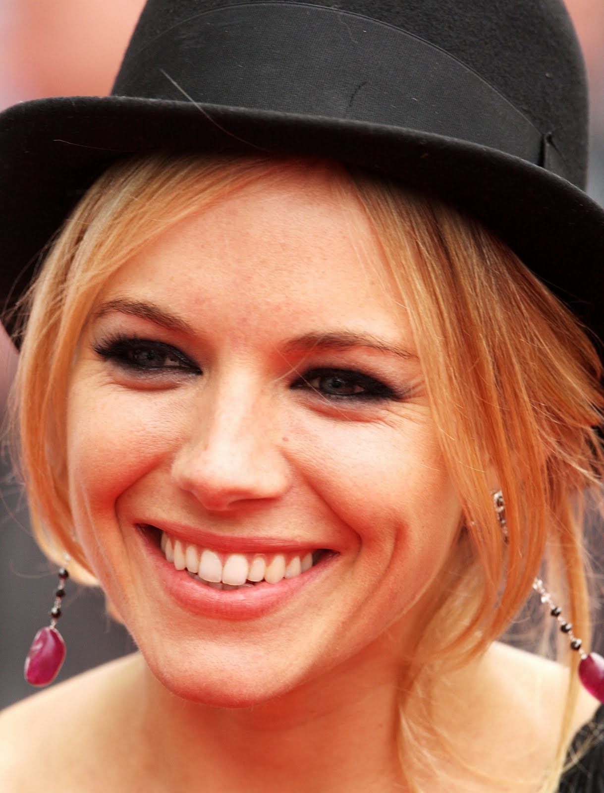 Headstart Hats: Brit actress Sienna Millers Hat collection