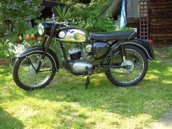 MOTOR KLASIK HARGA TERJANGKAU: BSA KLASIK