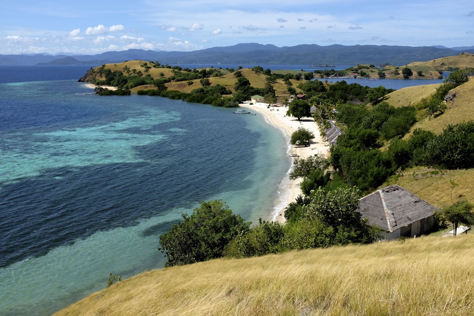 Ile de Seraya - Calme et nature sous-marine