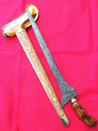 Keris Pamor Langka " Kendit Gumantung " Sold Out | Keris Pusaka