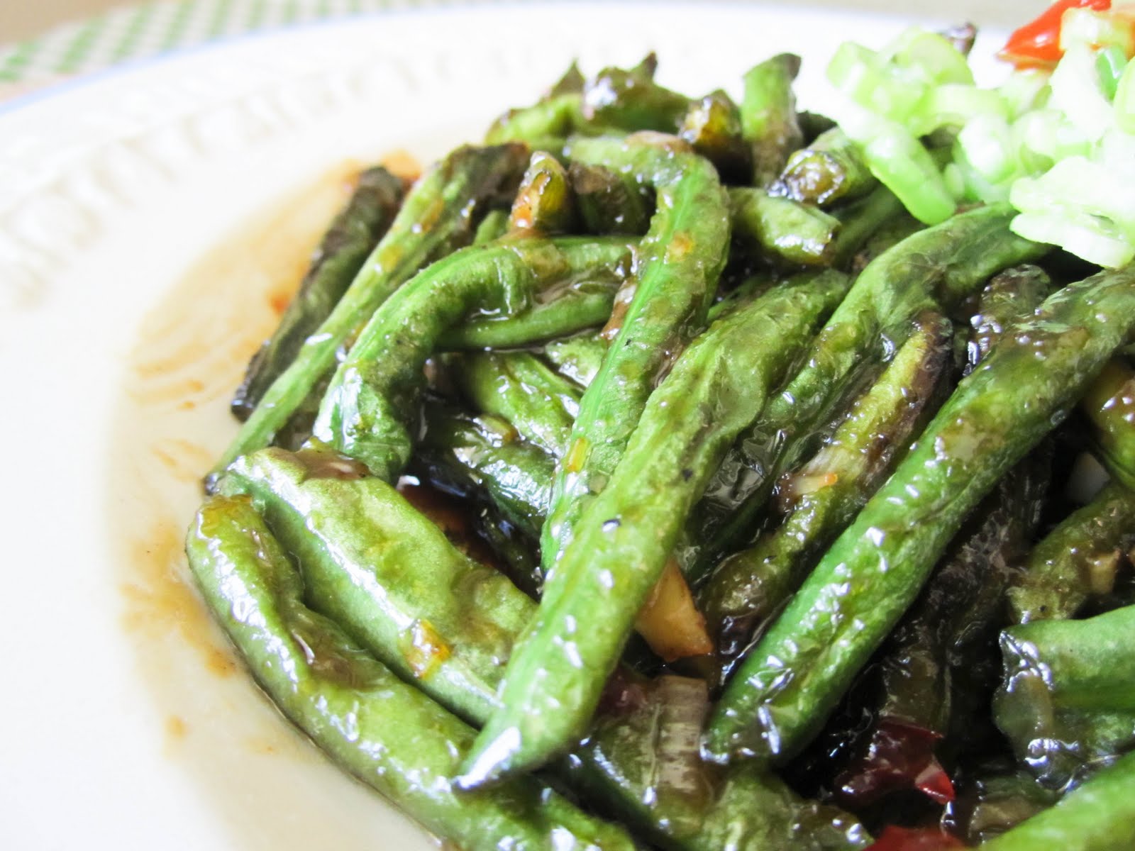 Savory And Savage: Dry sauteed string bean