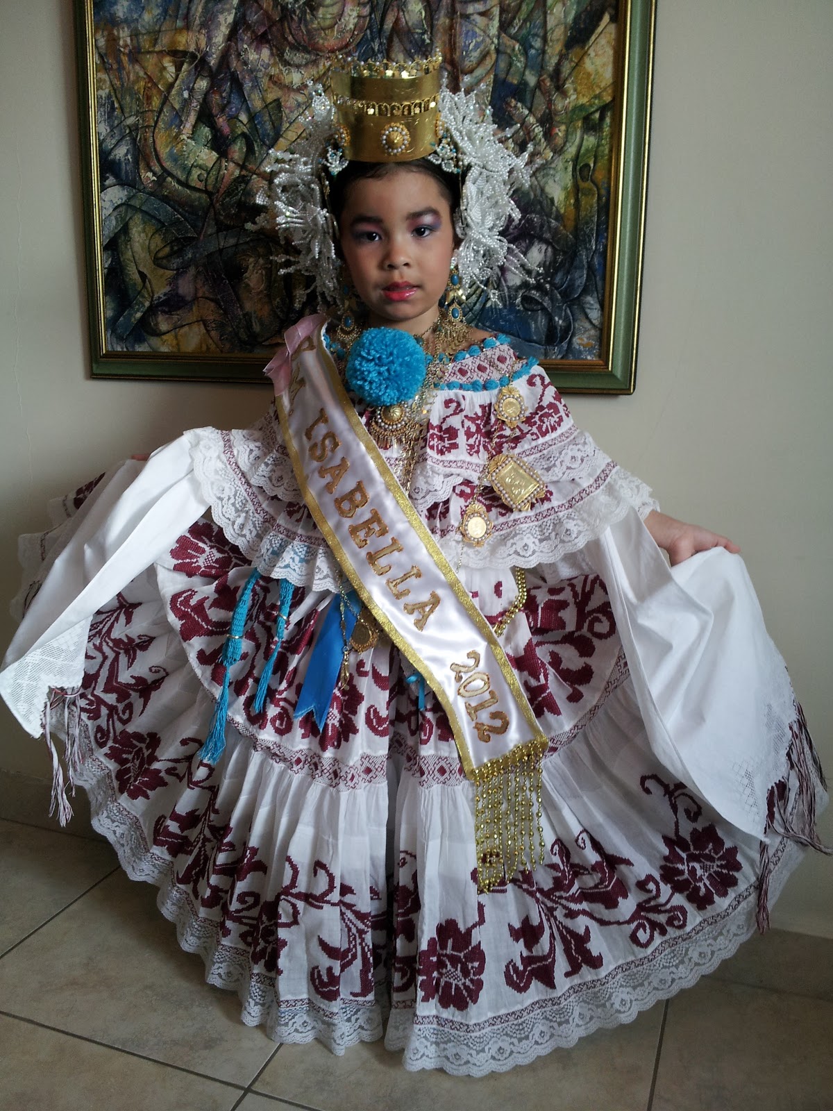 FOLKLORE DE PANAMA: ALQUILER DE POLLERA