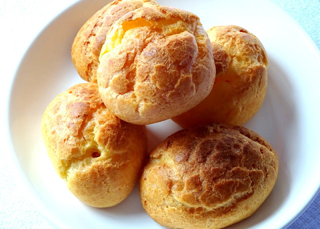 Simple Home Baked Soft Choux Pastry Eclairs