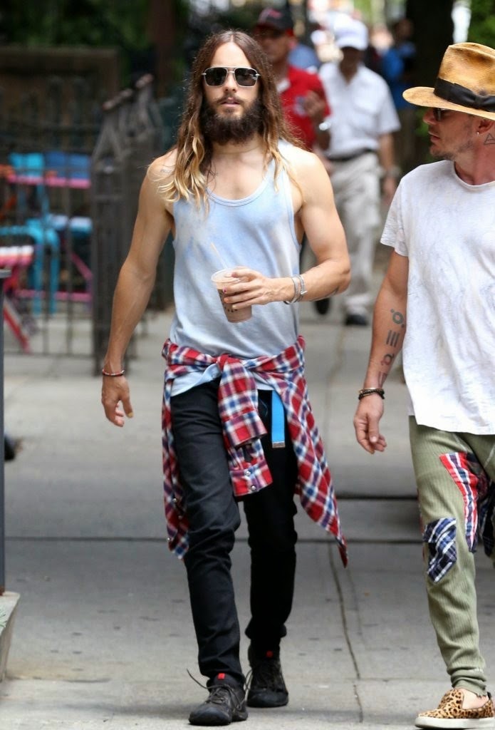 OFFICIAL ECHELON URUGUAY - THIRTY SECONDS TO MARS -: JARED LETO OUT FOR ...