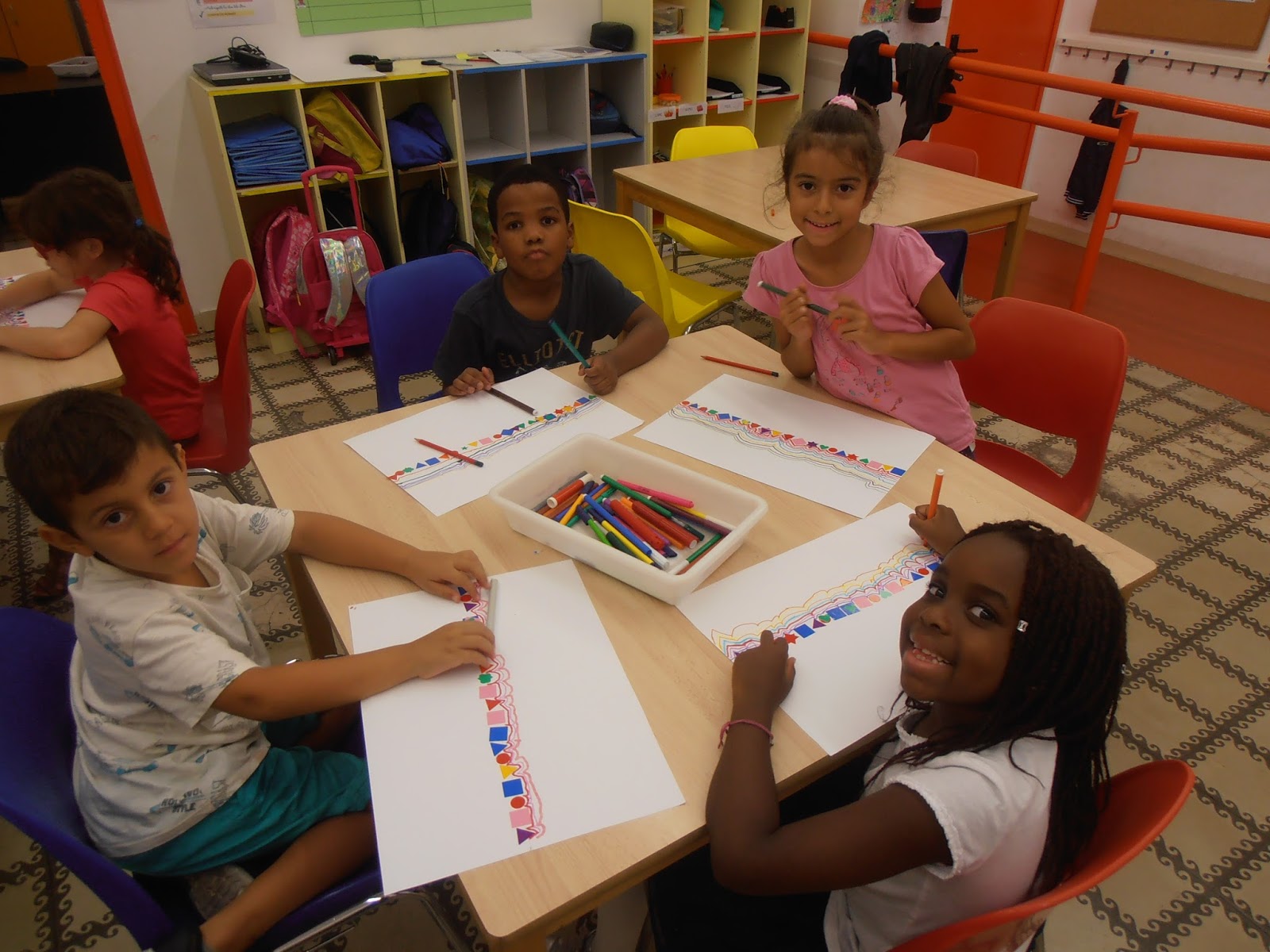 ELS MITJANS: El grafisme creatiu: sessió 2