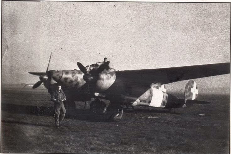 World War II in Pictures: The Breda Ba.88 Lince