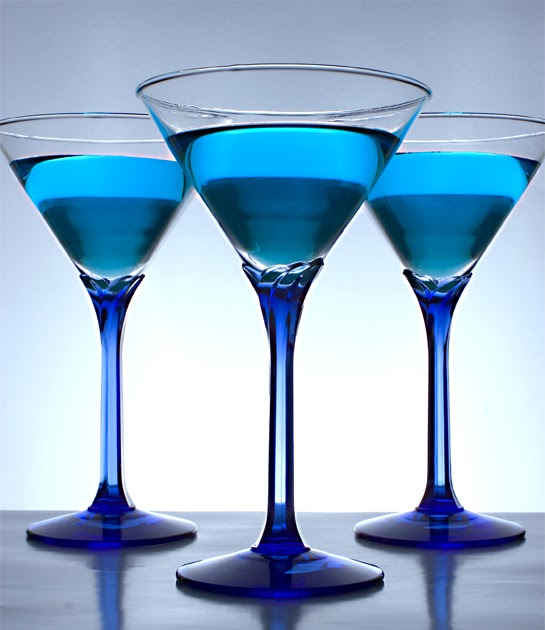 Bridal Bubbly: Blue Martini!