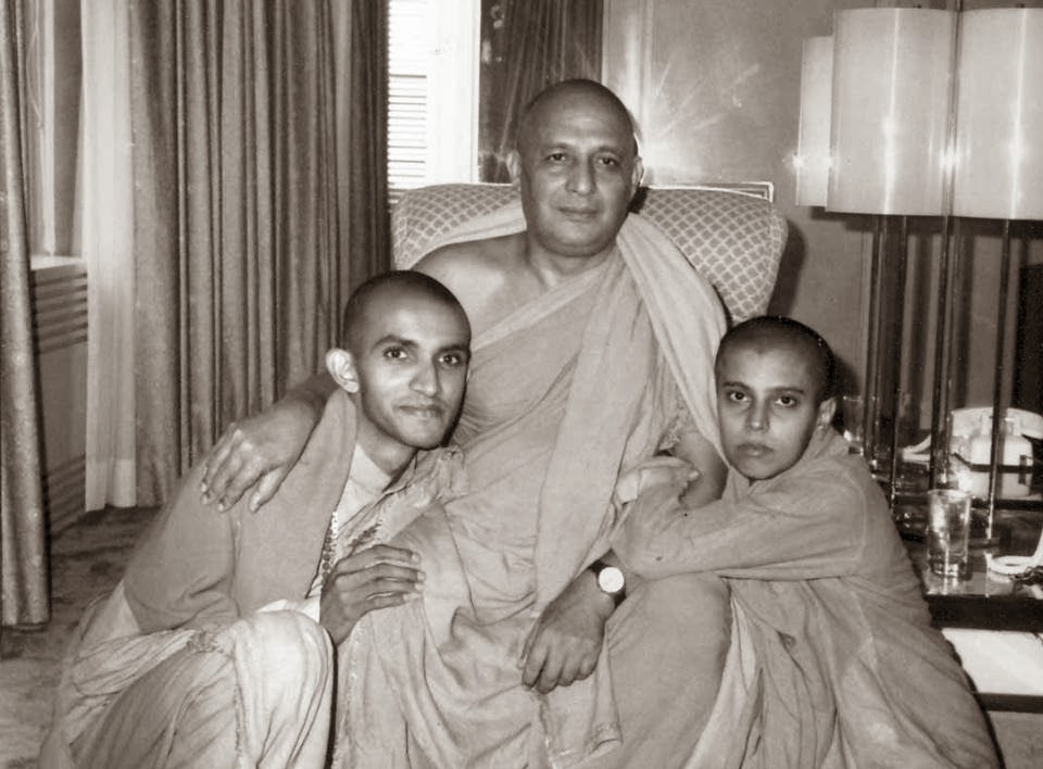 SATYANANDA YOGA BRASIL: INSPIRADORA: SWAMI SATYASANGANANDA SARASWATI