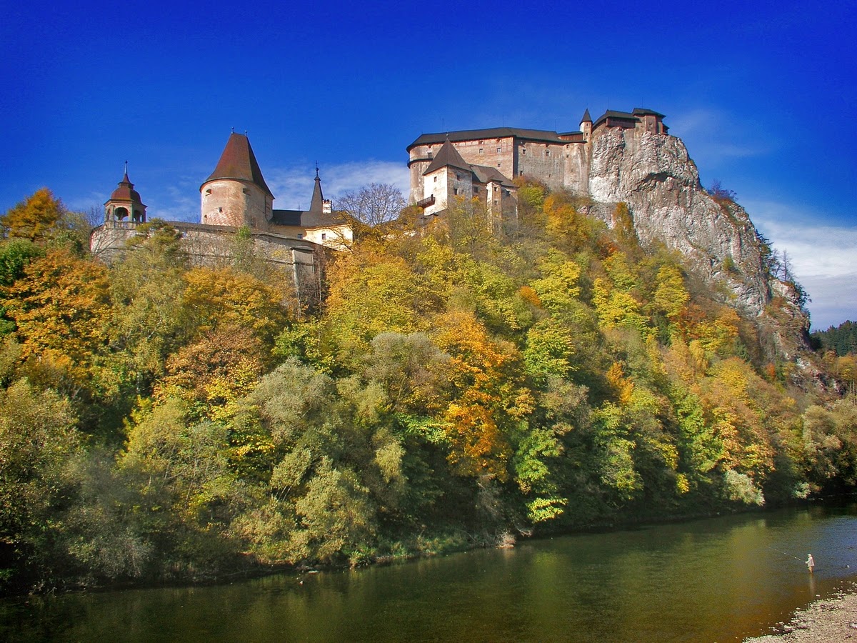 Beautiful Eastern Europe: Orava medieval castle, Slovakia