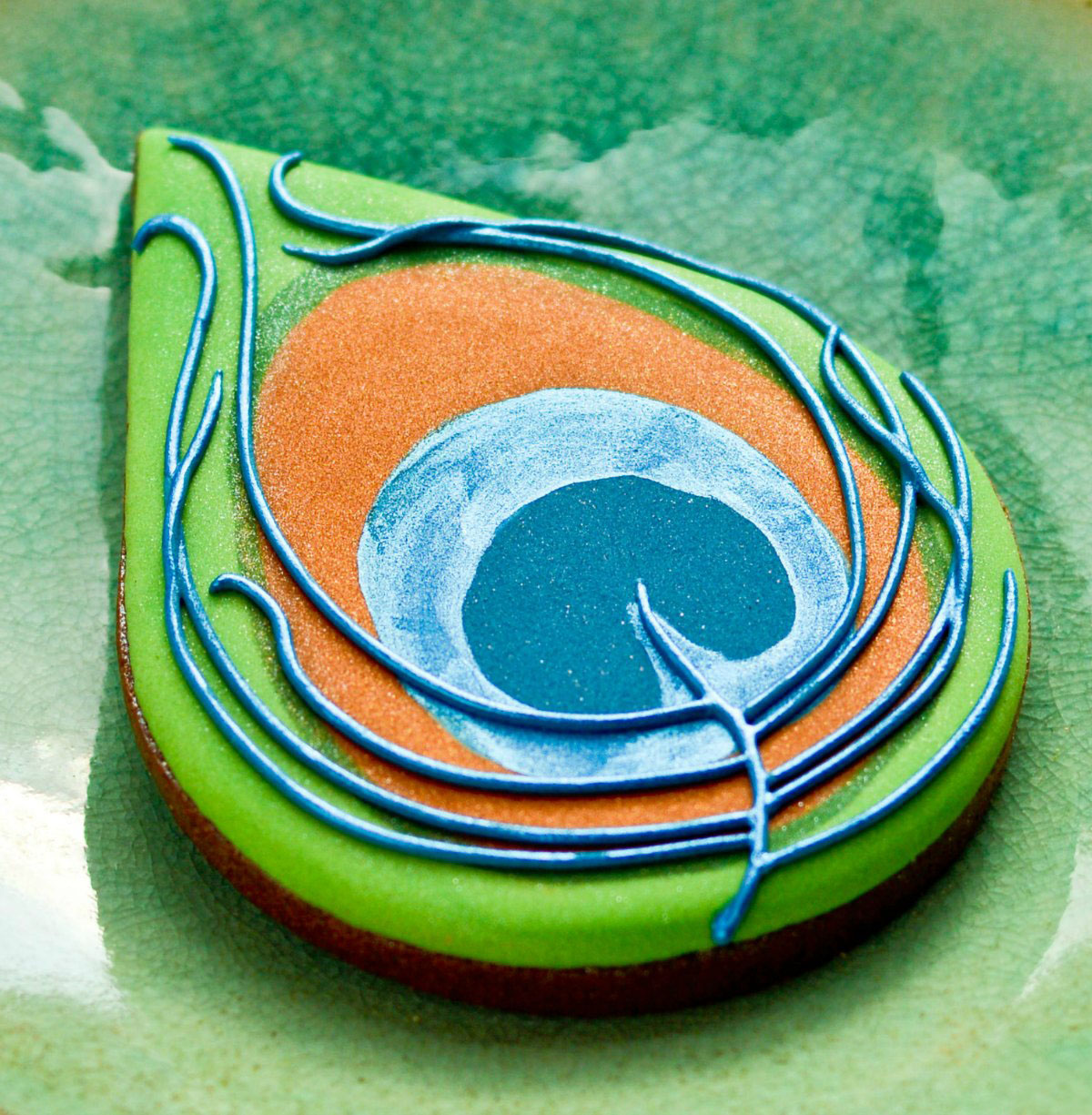 Honeycat Cookies: Peacock Feather Cookie Tutorial