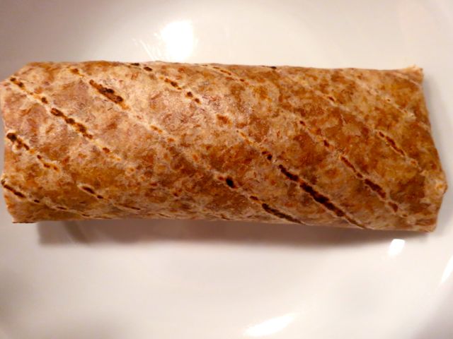 The Veracious Vegan: Chipotle-Style Burrito - Veganized