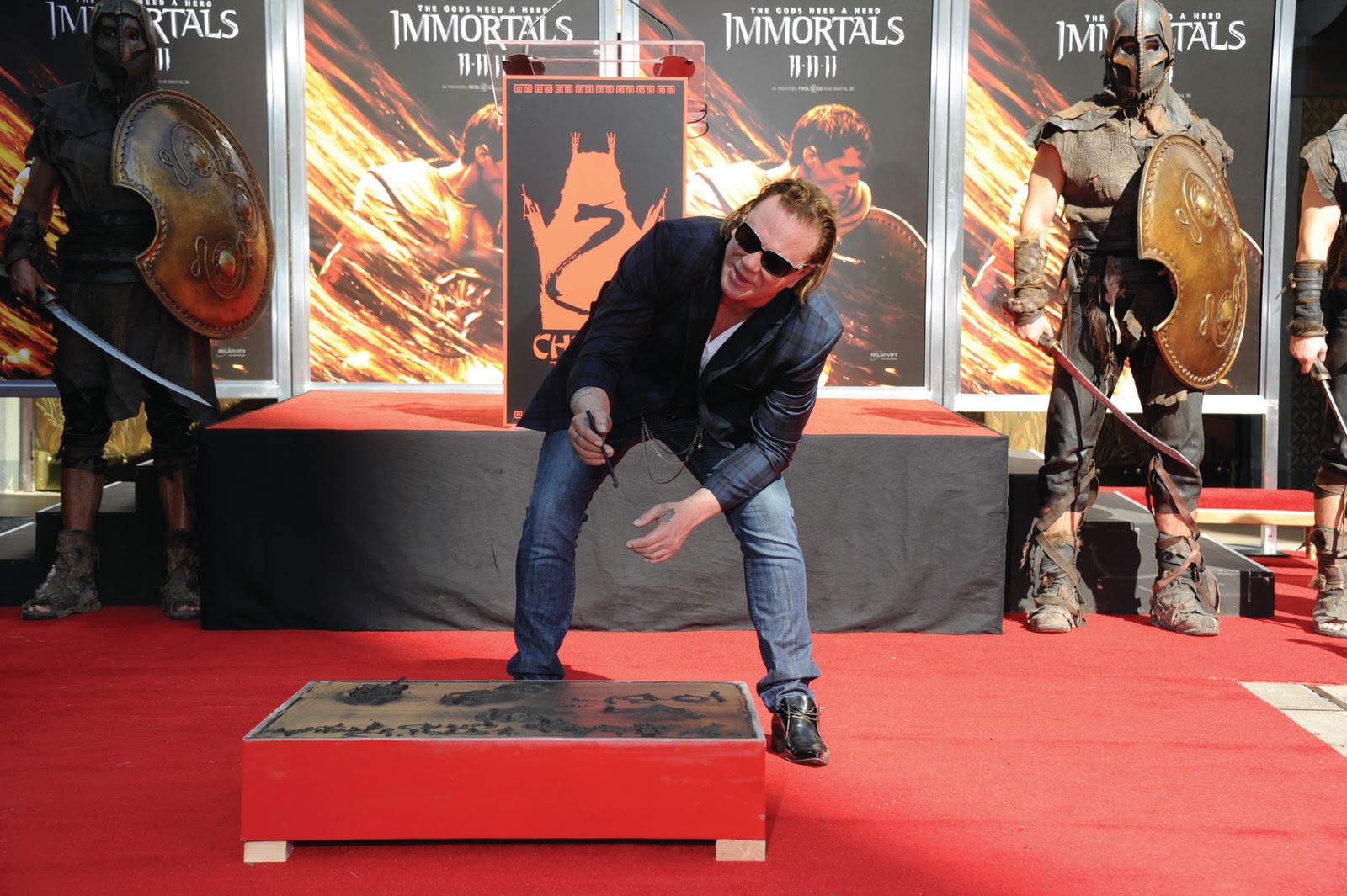 Mickey Rourke y su experiencia "Inmortal". - ChecaLAMovie