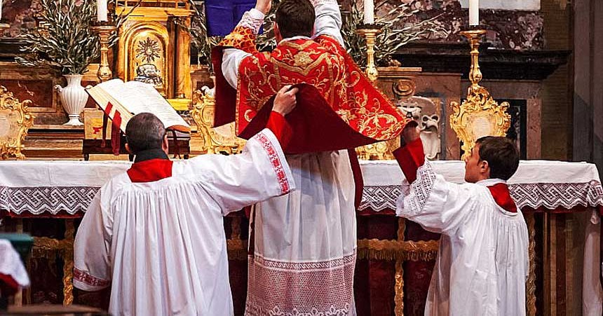 GESU' E' DI RITORNO ORA!: La Santa Messa