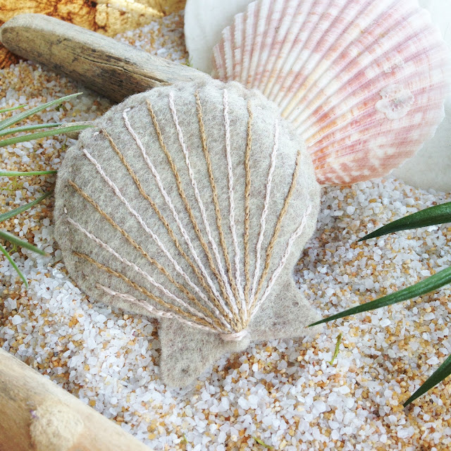 Sew Can Do: Share Your Projects at the Craftastic Monday Link Party!