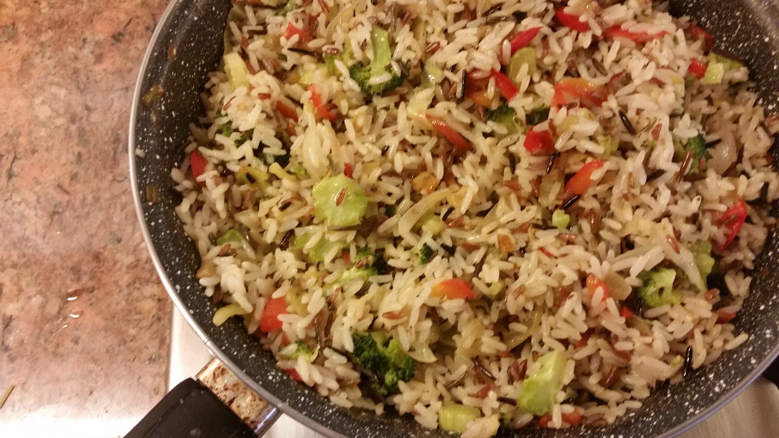 Descubriendo la comida: Arroz salteado con verduras