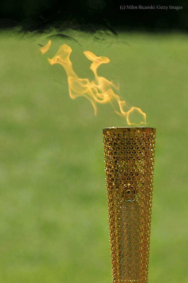 Acesa a Tocha Olímpica!!! - Surto Olímpico