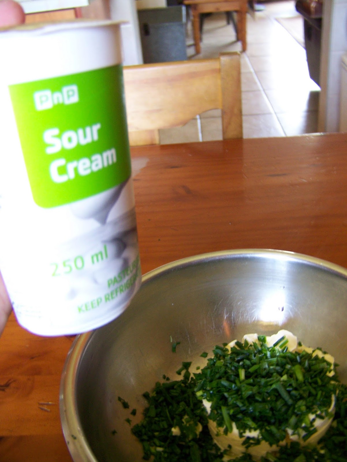 A Pretty Talent Blog: Making Sour Cream and Chive Dip A Pretty Talent Blog: Making Sour Cream and Chive Dip