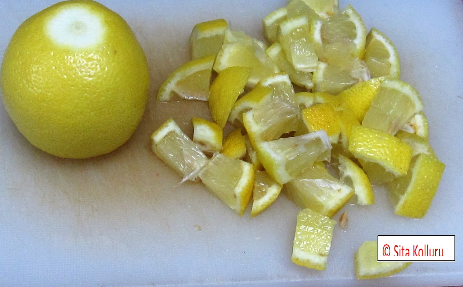 Sita's Ruchulu: Dabbakaya pokkadam (chakotara/lemon sweet and sour pickle)