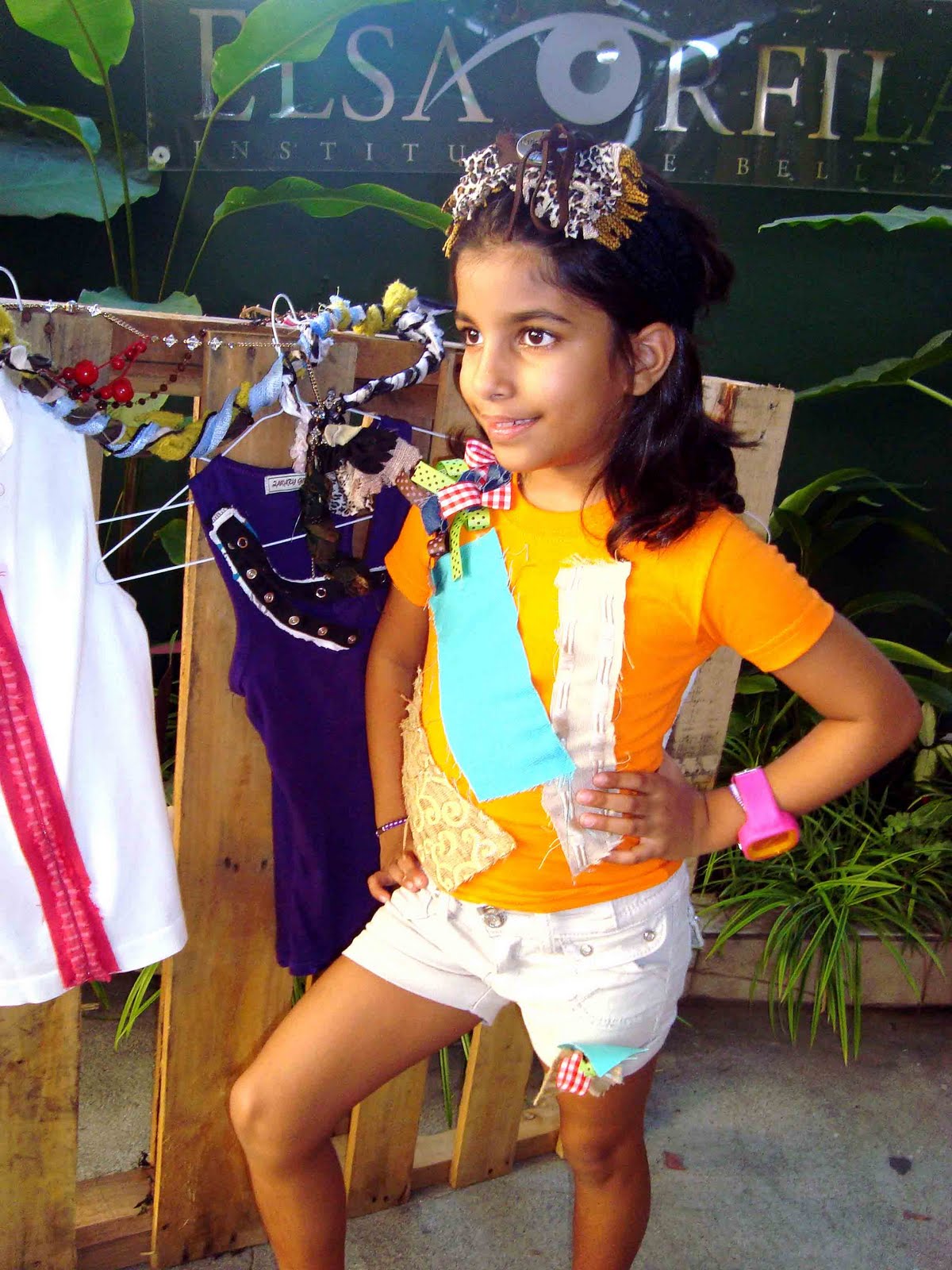 Trapos: Primera Coleccion - Modelo de ropa juvenil