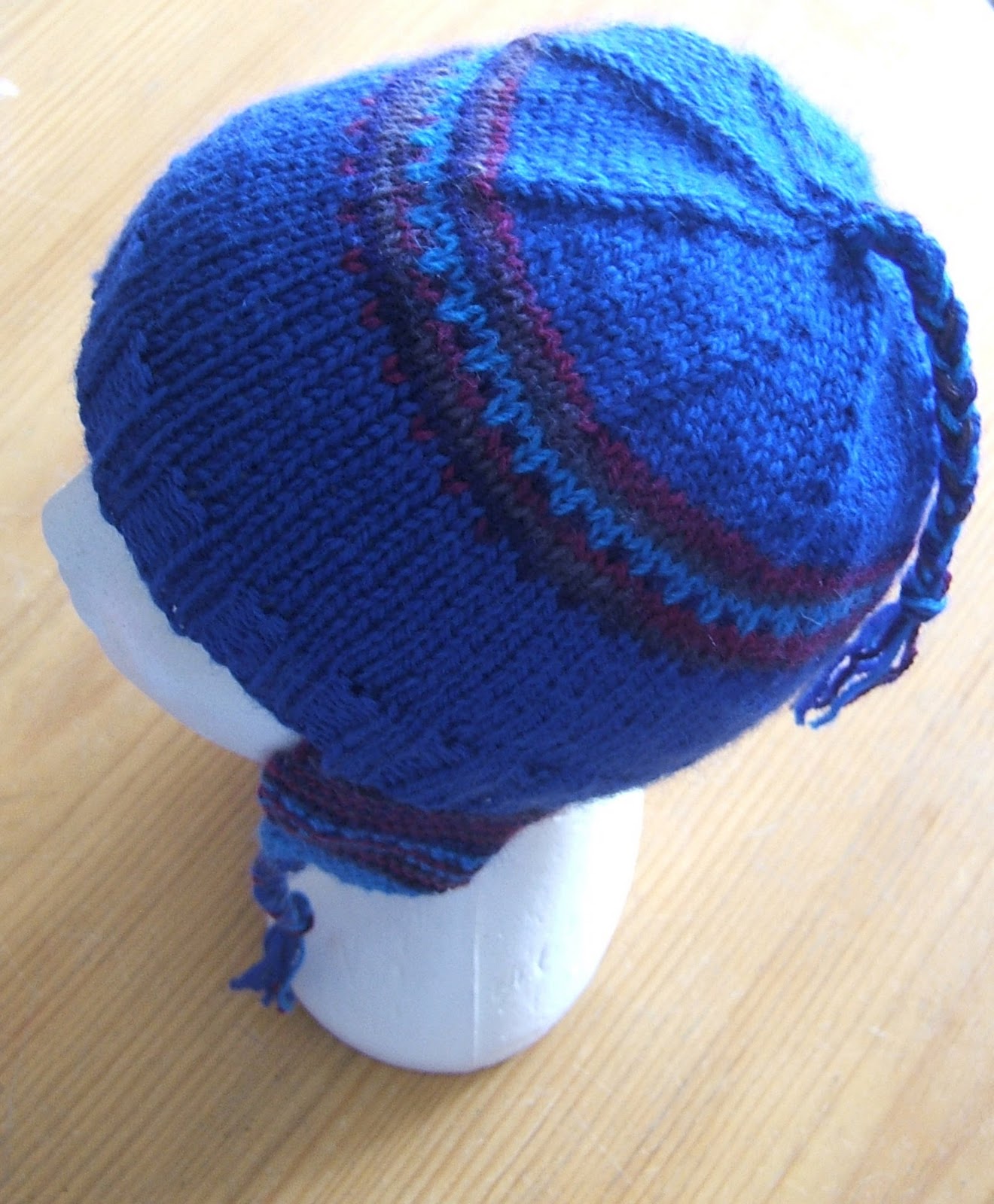aussie knitting threads: Chullo hats