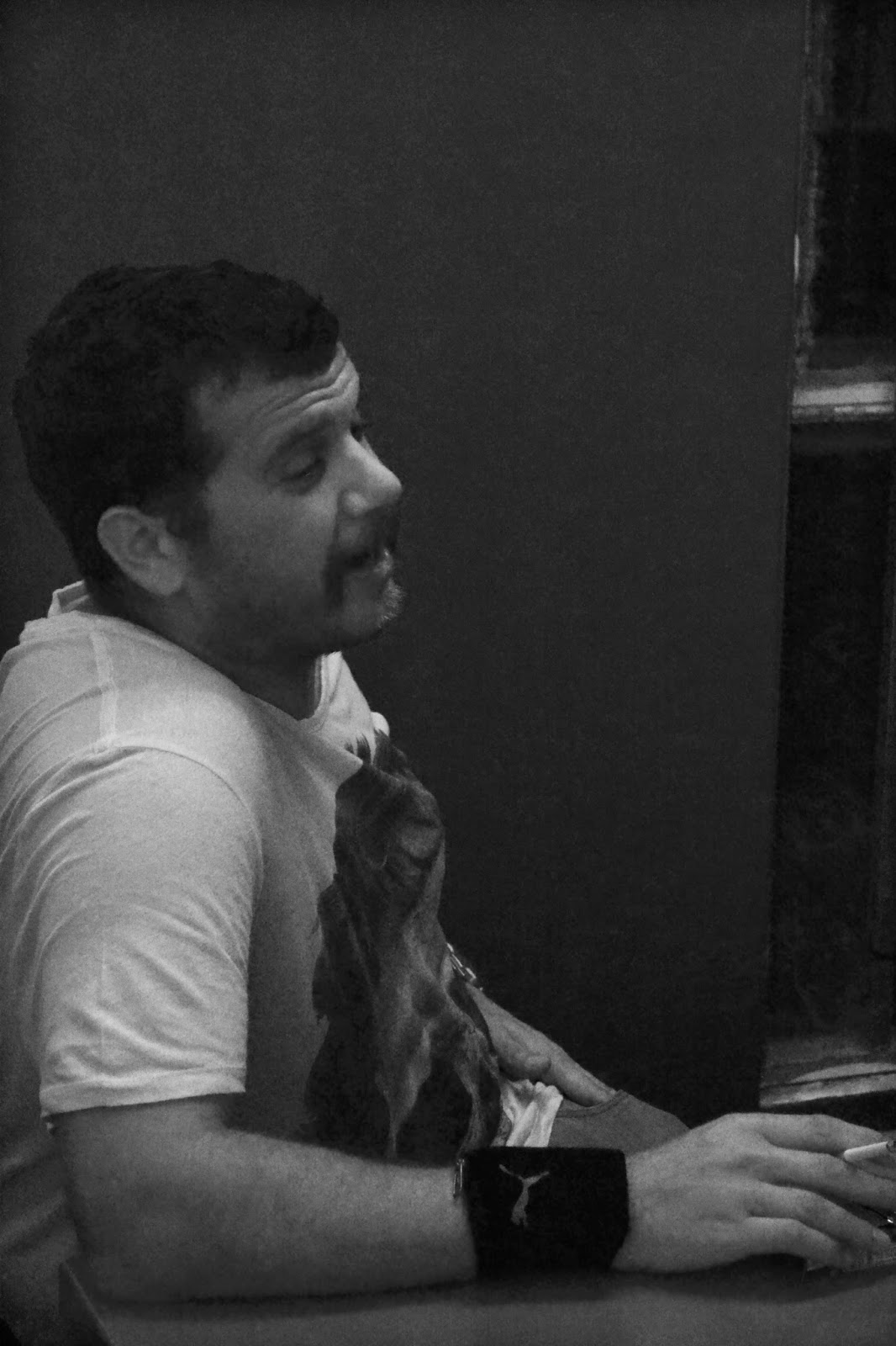 Miss Buttons: Jack Parow...