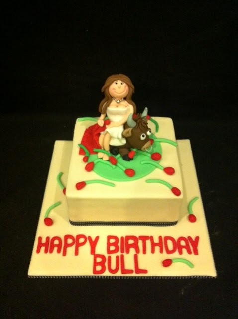 The Cupcake Stand: Bull Fighter Cake