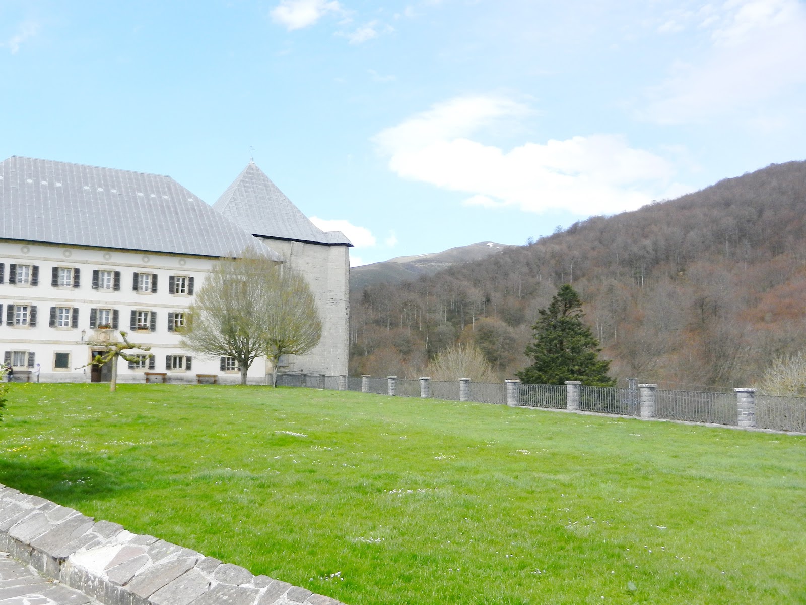 Compostelle-Santiago !: Images de Roncevaux