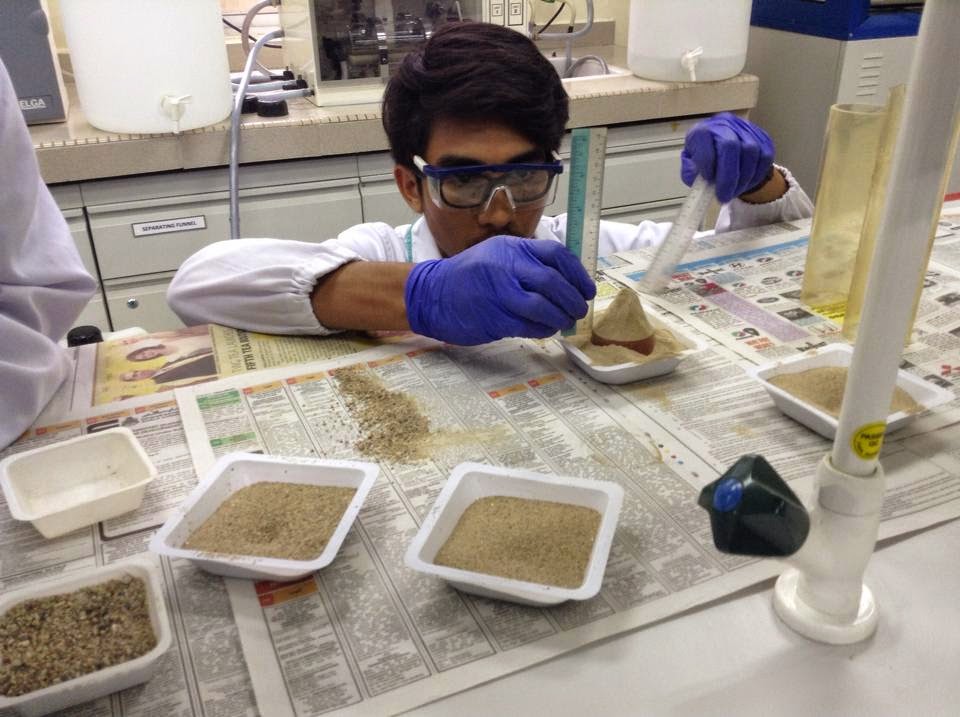 Technology Pharmaceutical I: Practical 1 - Powder flow (Angle of repose)