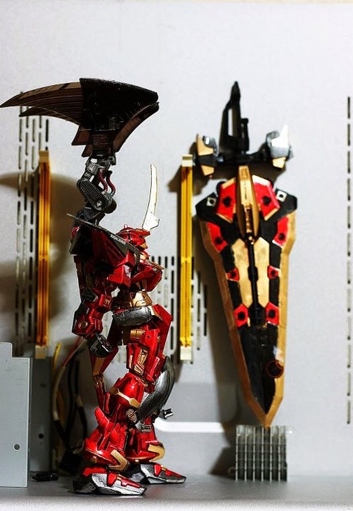 Custom Build: HG 1/144 Gundam Astray Blue Frame Second L "Red Devil"