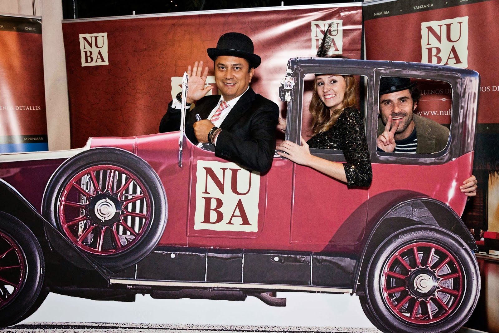 Viajes De vuelta por el Mundo: NUBA