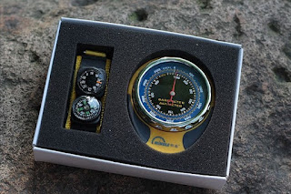 What Is The Main Difference Between Manometer and Barometer - All Informal