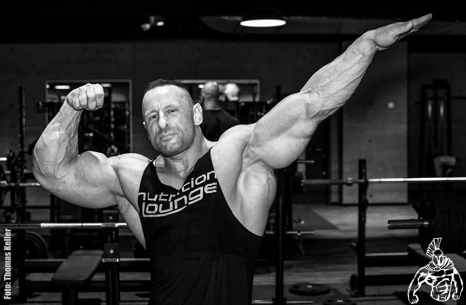 Muscle Lover: German master bodybuilder Steffen Gerhard