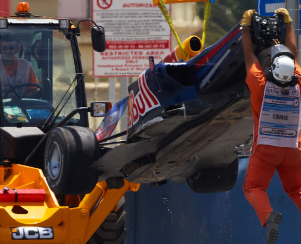 #TechF1LE: Red Bull RB6 - SomersF1 - The technical side of Formula One