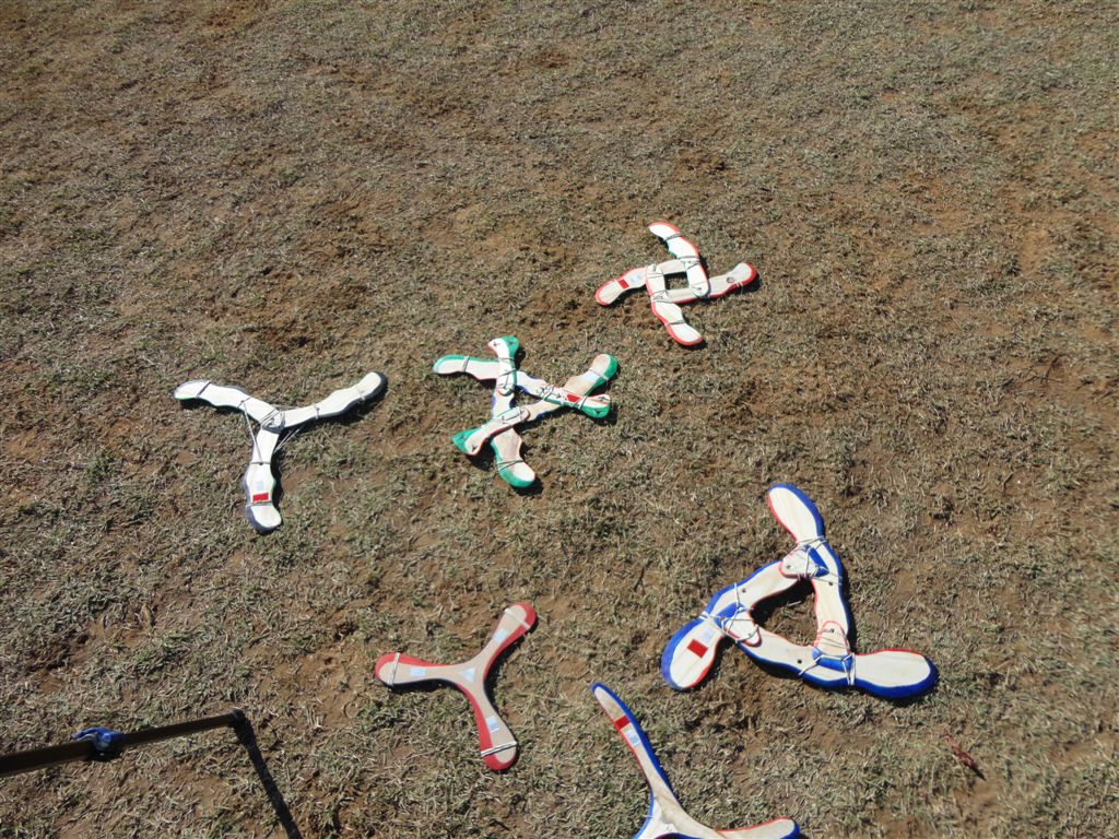 Bumerangue, reciclagem de bumerangues e oficina de bumerangues de ...