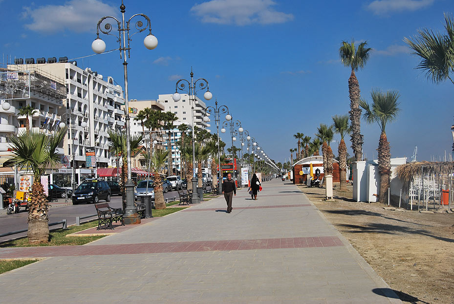 Larnaca - Hoja de Rutas - Blog de viajes y fotografía