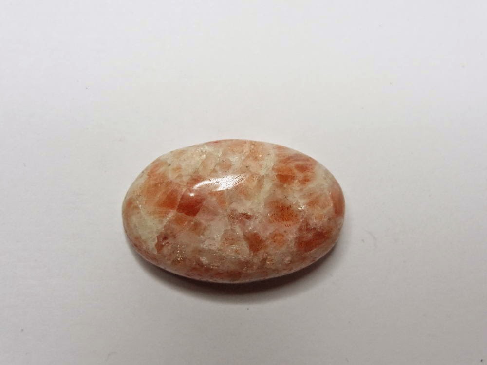 Crystals and Gemstones: Sun Stone / Sunstone Healing Properties