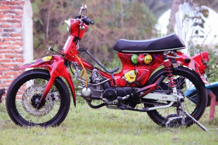 Motor Jadul Astrea Prima Modifikasi C70 Klasik Jari-Jari | Dunia Otomotif