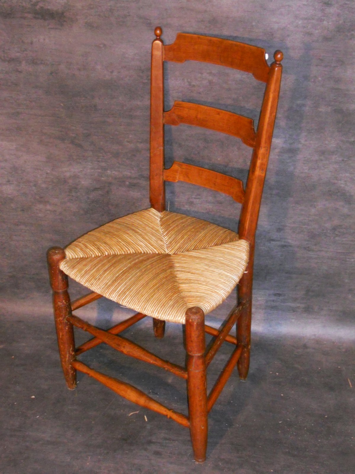 Normandie Cannage: Chaises Campagnardes paillées de la région de ...