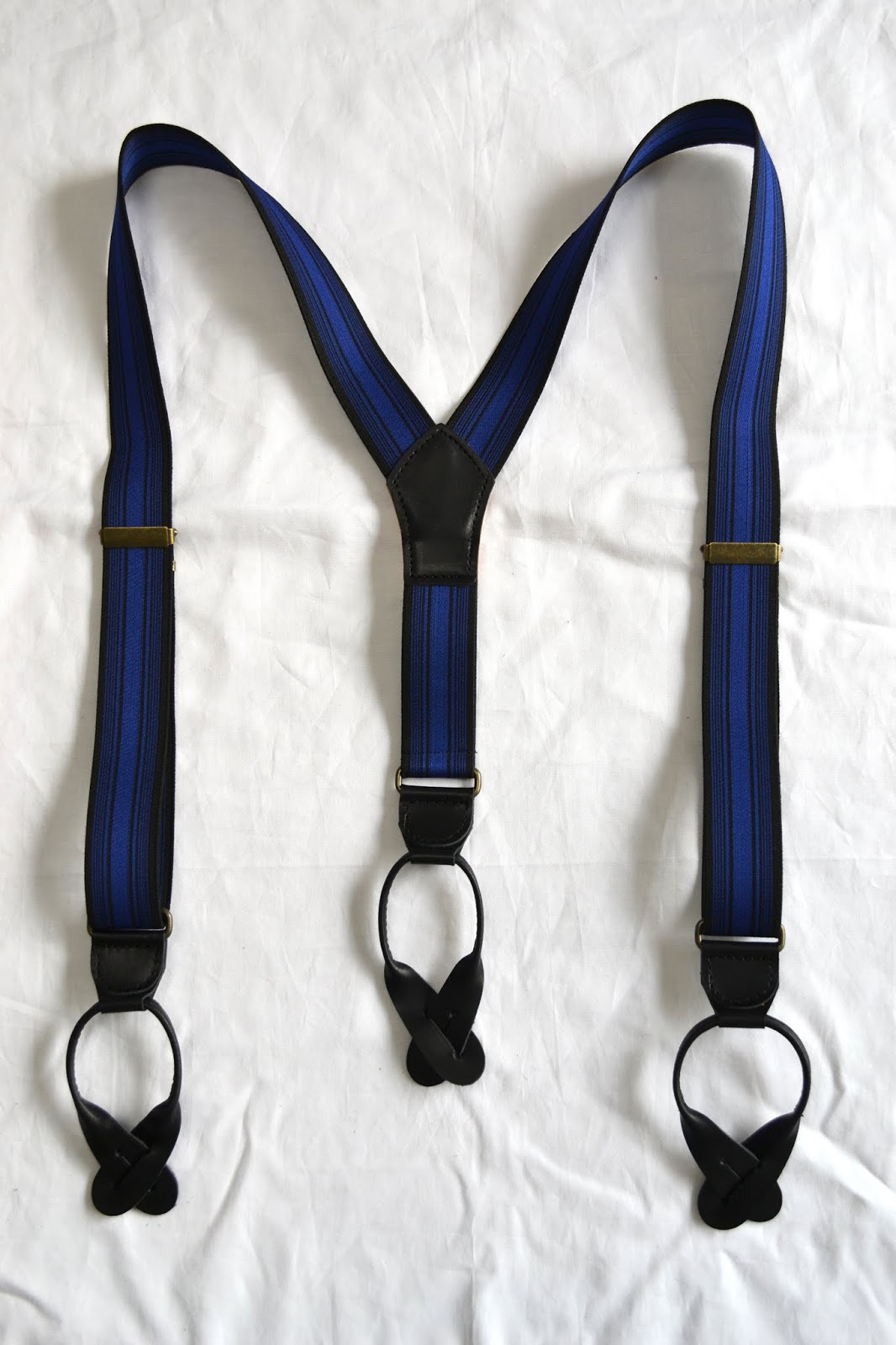 ADJUSTABLE COSTUME: New Arrival