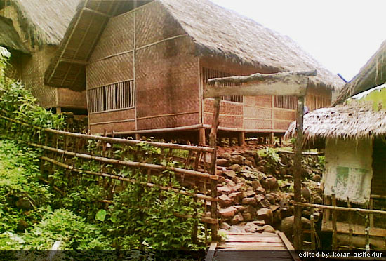 Koran Arsitektur: Menelisik Arsitektur di Kampung Adat Dukuh - Garut