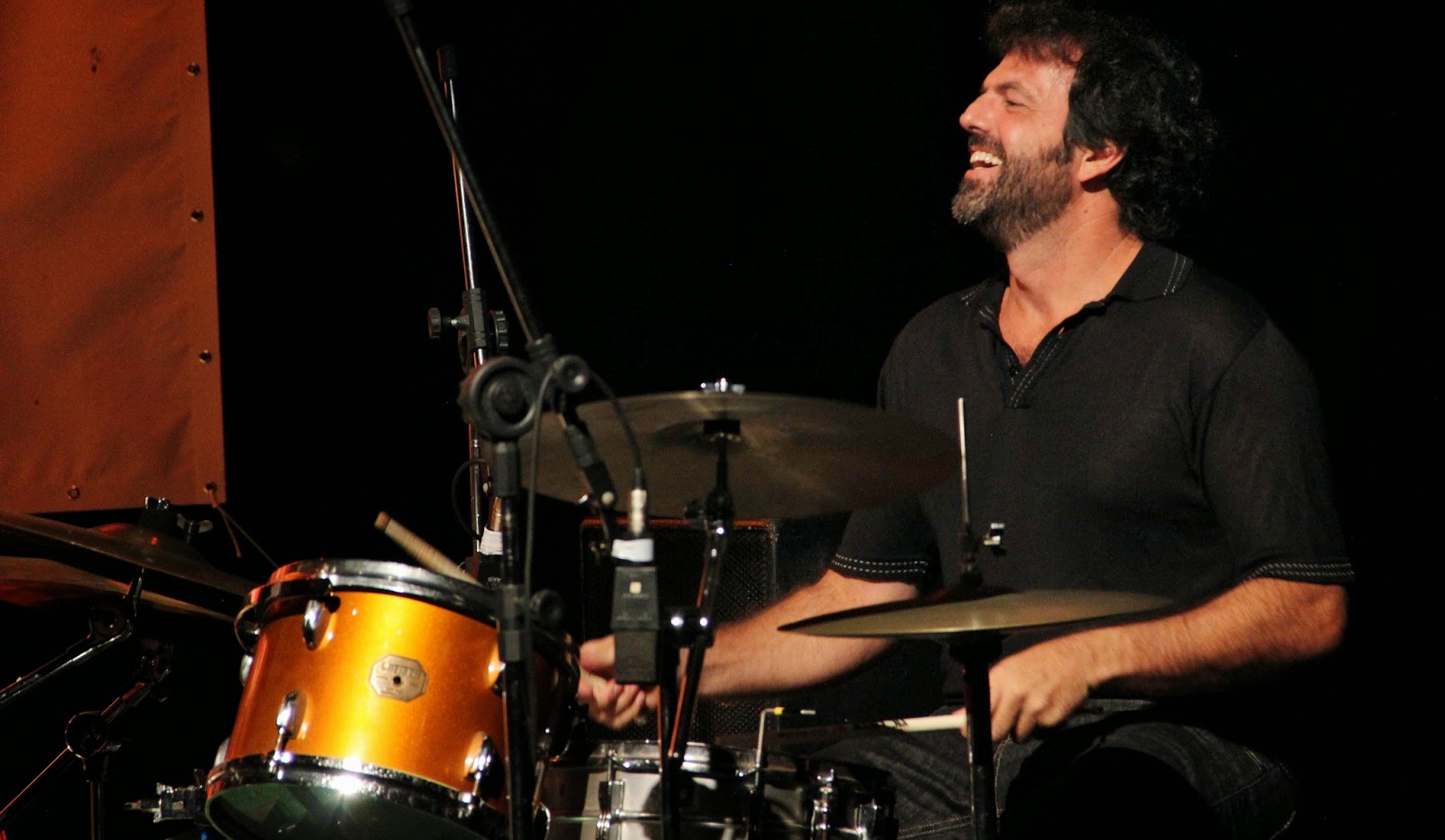 Música de Alma Negra: Tuto Ferraz: baterista e compositor faz jazz com ...