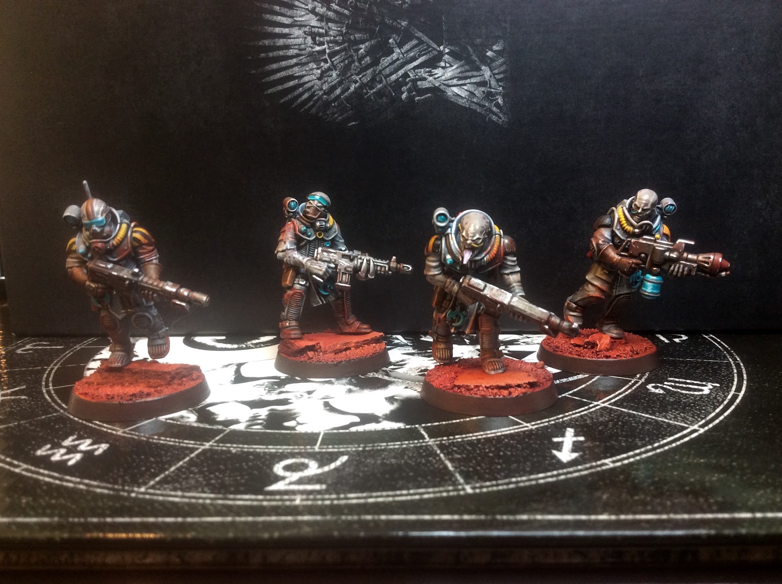 Tabletop Apocalypse: Genestealer Cult Neophyte Hybrids Painting Progress
